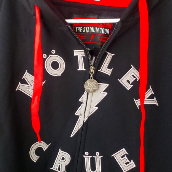 Jackets & Coats | Motley Crue Stadium Tour Hoodie | Poshmark